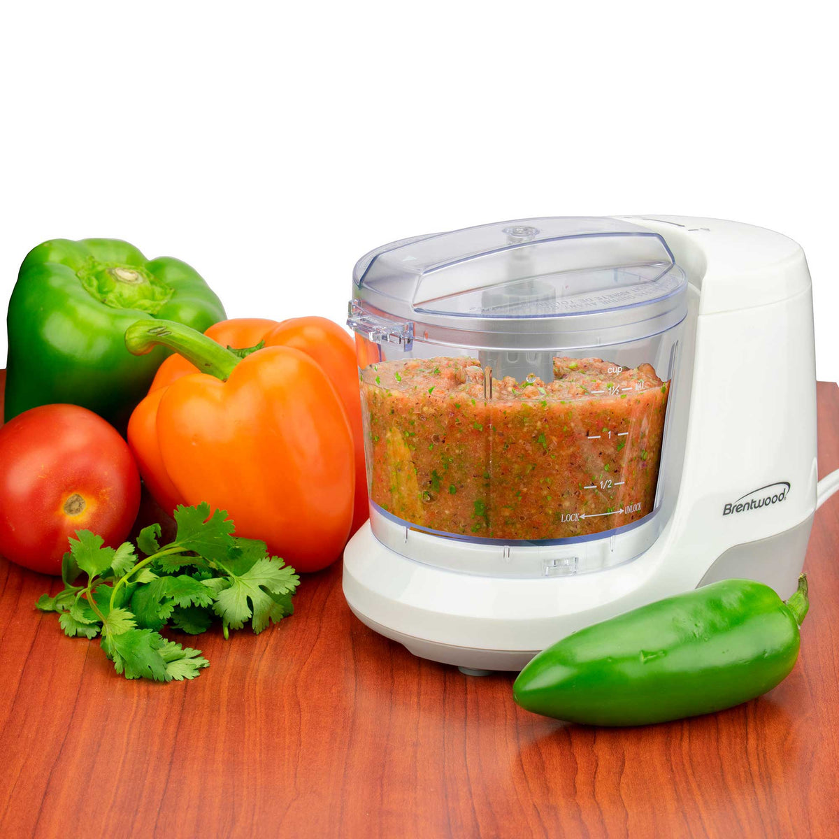 Brentwood MC-109W 1.5 Cup Mini Food Chopper, White - Brentwood Appliances